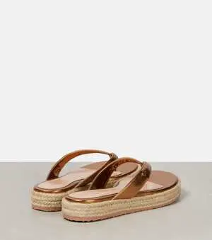 GIANVITO ROSSI Metallic Leather Thong Sandals