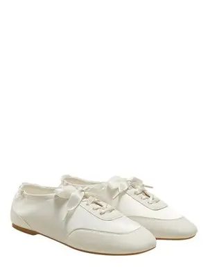Vivaia Pull On Flats For Women