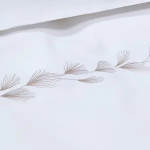 CHRISTIAN FISCHBACHER Foglia Embroidered Sateen King Pillowcase - Metallic