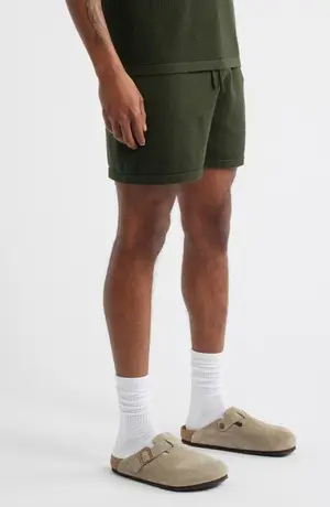 MAVRANS Pineapple Knit Shorts - Green