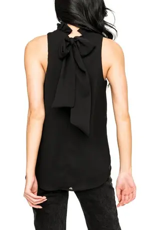 GIBSONLOOK Halter Neck Top