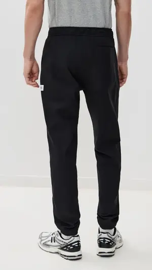 Reigning Champ Stretch Warp Knit Coach's Standard Joggers - Black