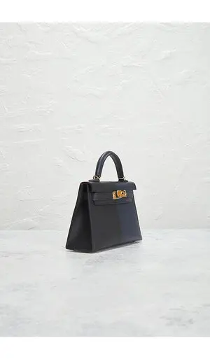 FWRD RENEW Hermes Casaque Veau Epsom Kelly 20 Handbag