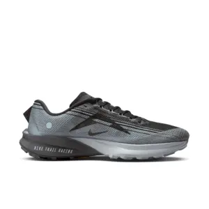 Nike Kiger Trail Running Shoes