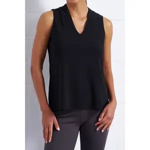 FRANNE GOLDE Luxe Stretch V-neck Sleeveless Shell - Black