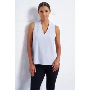 FRANNE GOLDE Luxe Stretch V-neck Sleeveless Shell - Mist