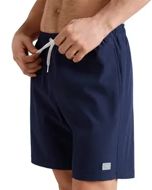RHONE 7.5" Regular Fit Shorts