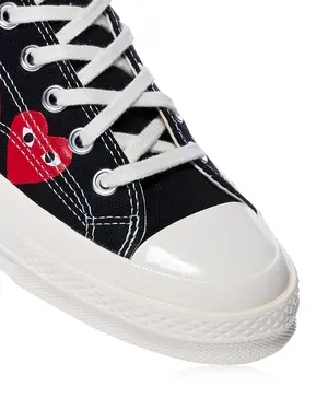 Play Comme Des Garcon Low Top Lace-up Sneaker - Black