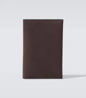 THE ROW Leather Passport Holder - Brown