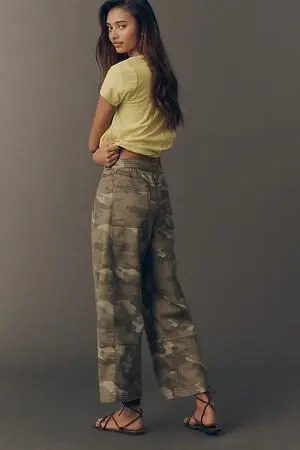 PILCRO Izzie Relaxed Printed Barrel Pants