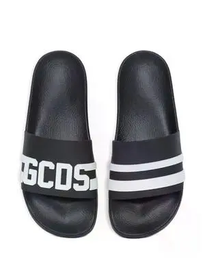 Gcds Logo Embossed Pool Slides - Black