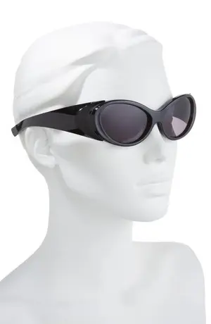 Collina Strada Cocoon Oval Sunglasses - Black
