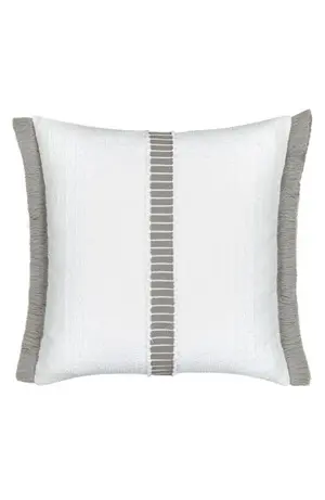 ELAINE SMITH Deluxe Boucle Textured Indoor & Outdoor Woven Accent Pillow - Cloud