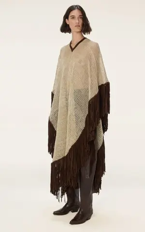 CURATORIA Viento Long Poncho - White