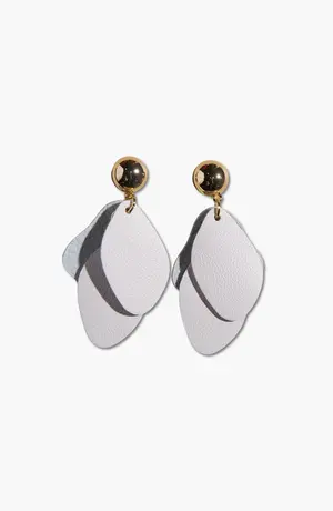 NICKEL & SUEDE Weston Leather Stud Earrings Cream/silver