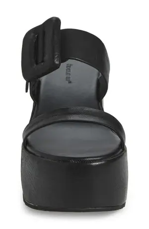 CHOCOLAT BLU Platform Wedge Sandal