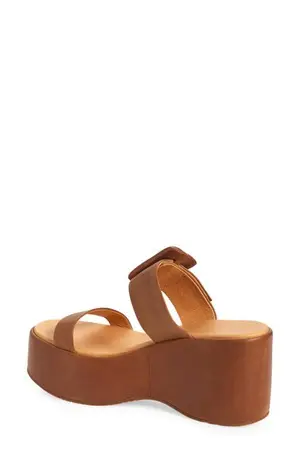 CHOCOLAT BLU Platform Wedge Sandals - Camel Leather