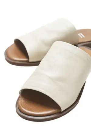 FOREVER & ALWAYS SHOES Leather Slide Sandal - Beige Leather