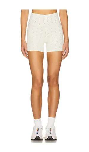 Strut This Short