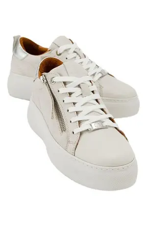 FOREVER & ALWAYS SHOES Allie Leather Sneakers - Beige Leather