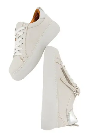 FOREVER & ALWAYS SHOES Allie Leather Sneakers - Beige Leather