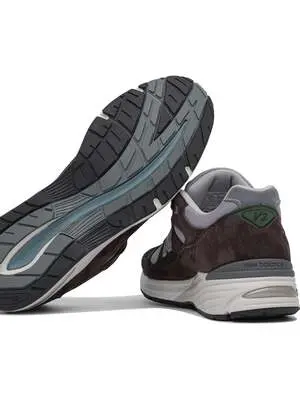 NEW BALANCE 991v2 Sneakers