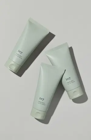 107 Chaga Jelly Low Ph Cleanser - None