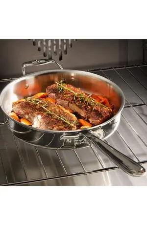 ALL-CLAD D3 6-quart Sauté Pan With Lid