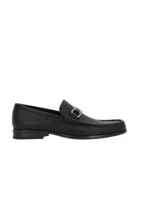 FERRAGAMO Gancini Loafers - Black