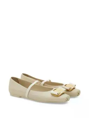 FERRAGAMO Vara Buckle-detail Ballet Flats - Neutrals