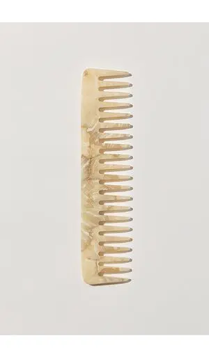 BASE CAMP BEAUTY Classic Comb