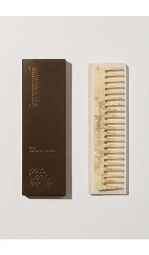BASE CAMP BEAUTY Classic Comb