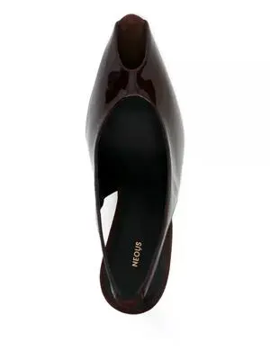 NEOUS Hamal Pumps