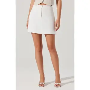 Astr The Label Bella Mini Skirt - White