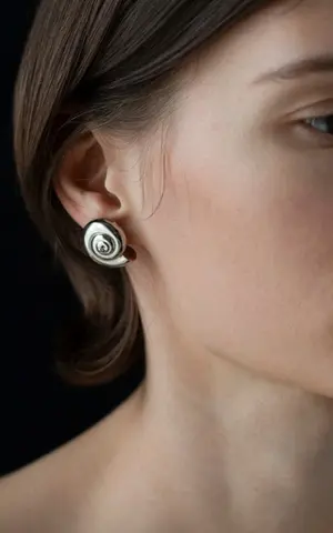 Le Sundial Nautilus Earrings
