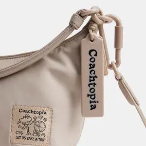 COACHTOPIA Loop Shoulder Bag - Chino 2