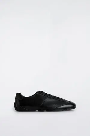 Cos Minimal Leather Sneakers - Black