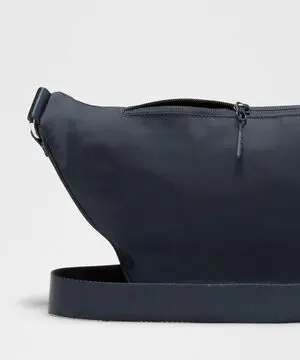 Lululemon City Essentials Belt Bag 3l