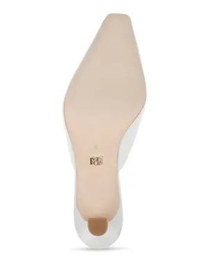 Badgley Mischka Graylynn Pumps - White Crepe