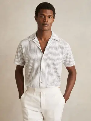 REISS Max Textured Stripe Cuban Collar Shirt - White/soft Blue