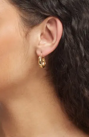 ANNIKA INEZ Sway Hoop Earrings