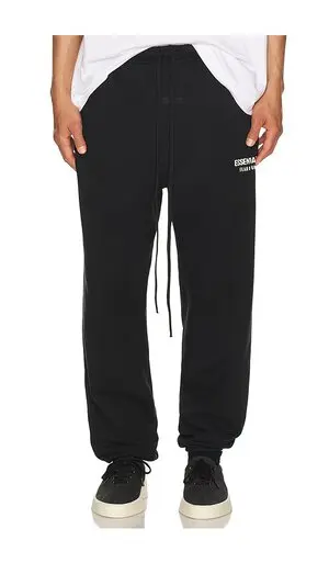 Fear Of God Classic Fit Fleece Sweatpant In . Also - Black
