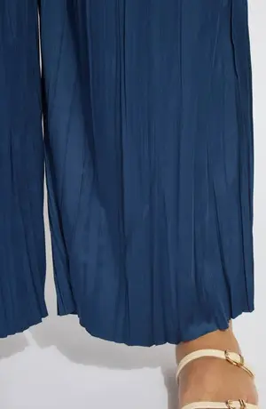 Lyssé Pleated Wide Leg Satin Pants