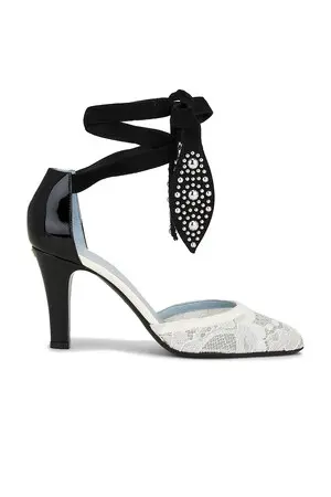 Valentino Garavani Lace Shoes For Women