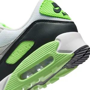 Nike Air Max 90 Sneakers