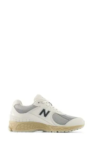 NEW BALANCE Gender Inclusive 2002r Sneaker - Linen/raincloud