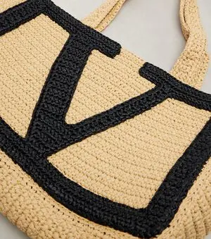 Valentino Garavani Viva Superstar Large Crochet Tote - Beige