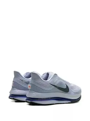 Nike Pegasus Premium Sneakers - Grey