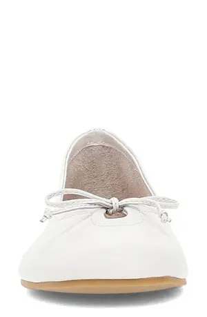 THE FRYE COMPANY Leather Ballet Flat