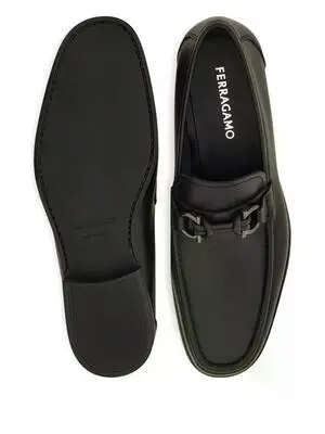 FERRAGAMO Gancini Loafers - Black